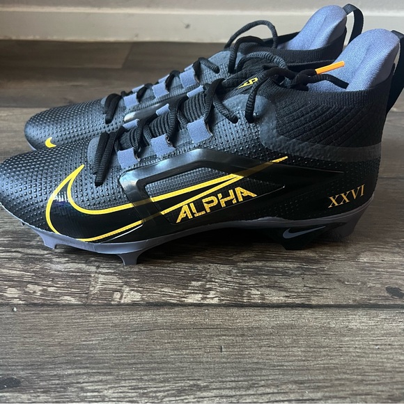 Nike | Shoes | Nike Mens Alpha Menace 4 Saquon Barkley Football Cleats ...